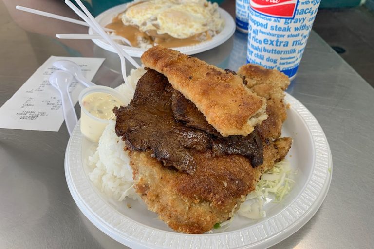 12 Best Places to Eat in Oahu: the Essential Oahu Restaurants ...